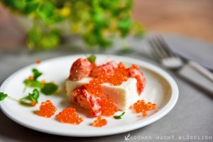Lecker! Ziegenkäse als Eis mit Flusskrebsen und Forellenrogen